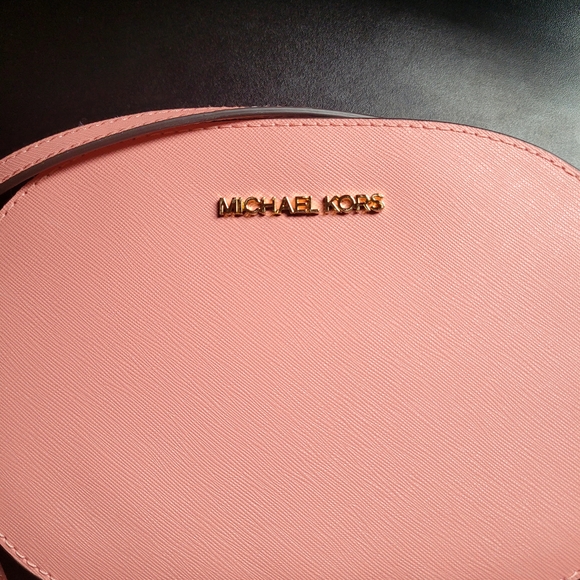 Michael Kors | Bags | Michael Kors Blush Pink Shoulder Bag | Poshmark